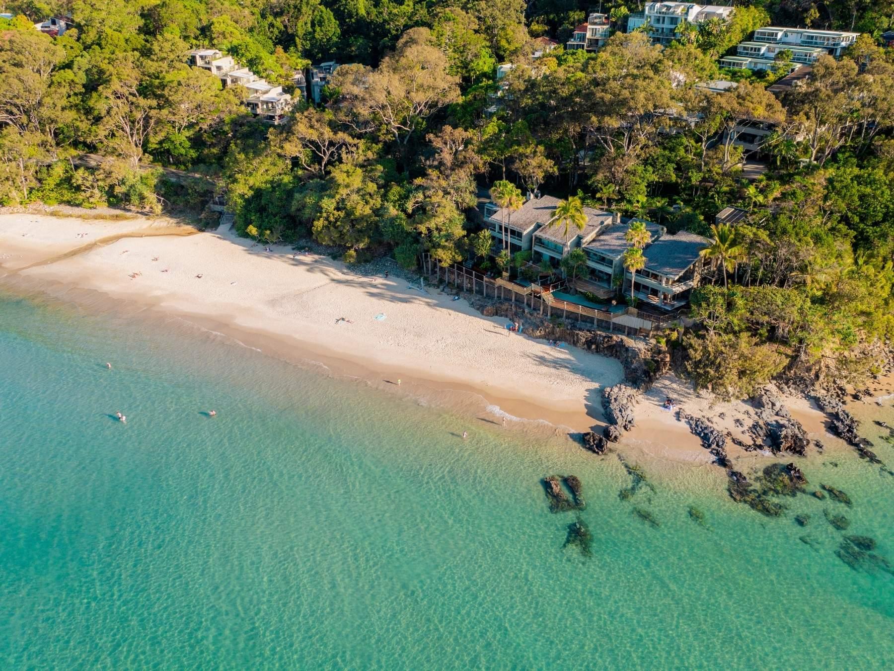 Visit Noosa | Stay